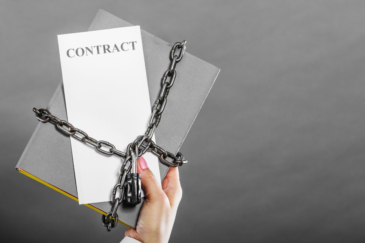 Balancing Consumer Protection with Freedom of Contract - Sajen Legal